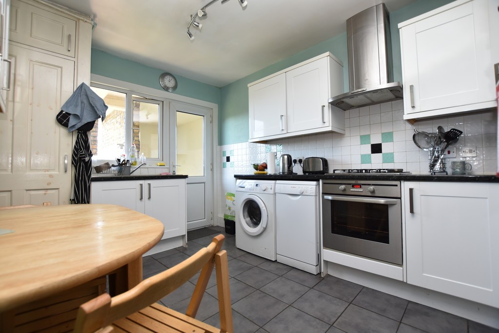 Tithe Farm Court, Alexandra Avenue, South Harrow, HA2 9DN, 2 bedroom, Flat